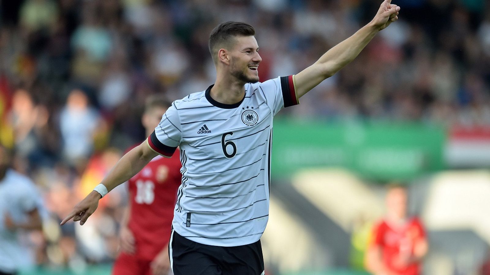 Schalke Transfernews: Ausleihe von U21-Nationalspieler Tom Krauß fix ...