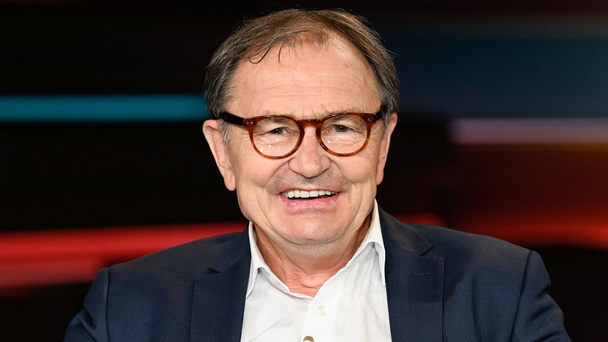 2. Bundesliga: Ewald Lienen verlässt St. Pauli nach fast acht Jahren ...