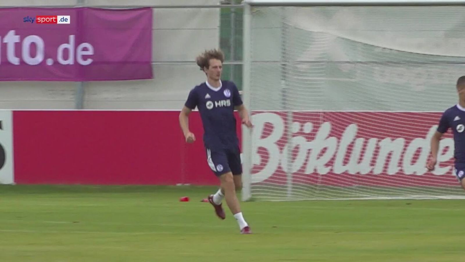 Schalke 04: Alex Kral ist der 11. Neuzugang | Fußball News | Sky Sport