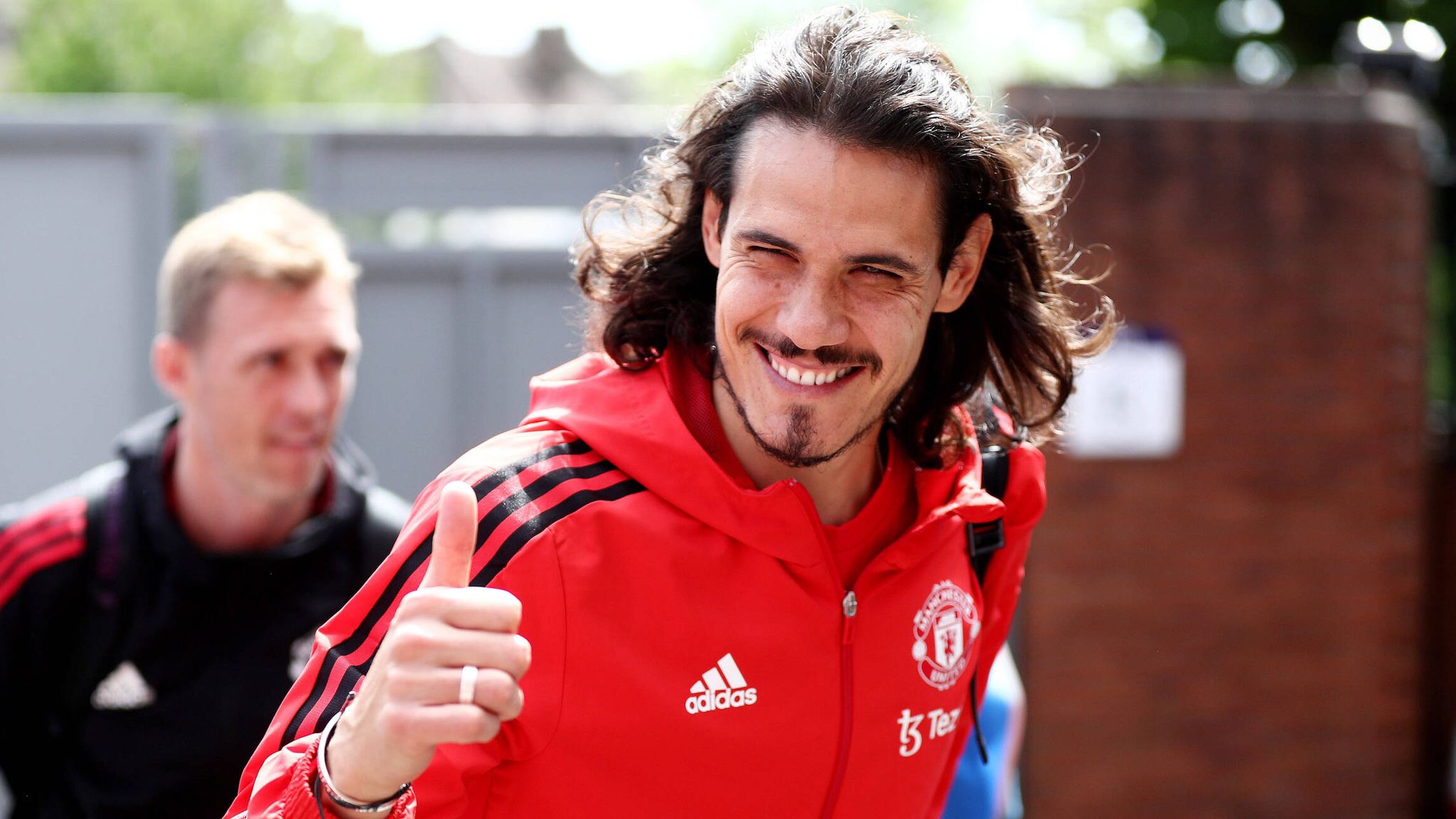 Manchester United Transfers: Cavani wechselt zum FC Valencia | Fußball ...