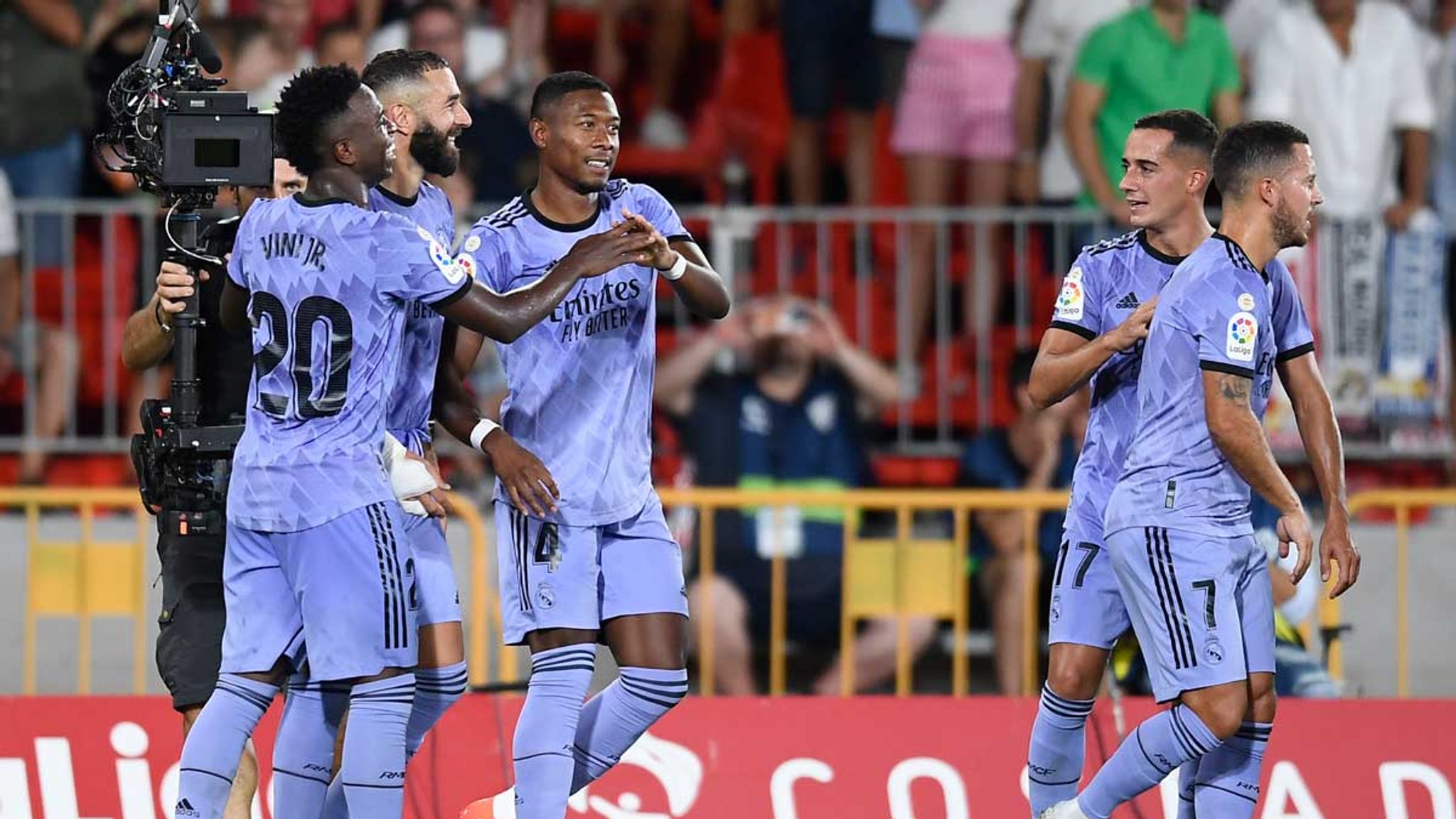 Real Madrid: David Alaba erzielt Siegtor per Freistoß mit erstem ...