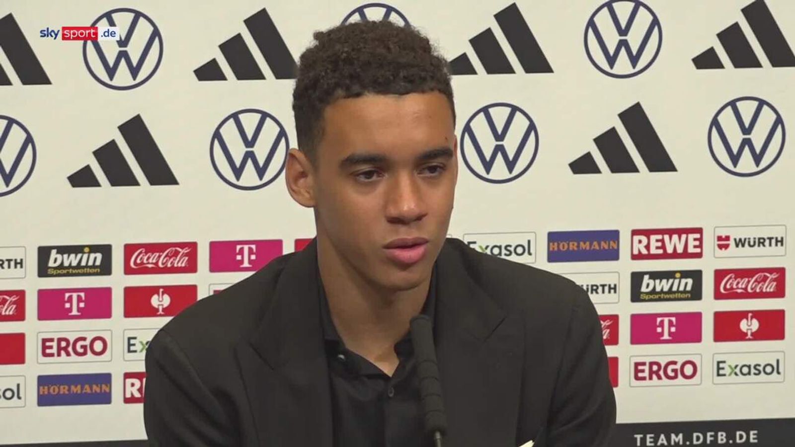 DFB-Team: Musiala über seine Entscheidung, für Deutschland zu spielen ...