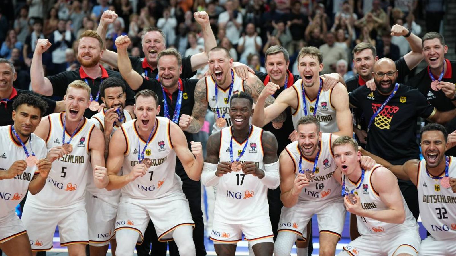 Basketball-EM: Deutschland gewinnt Spiel um Platz drei gegen Polen ...