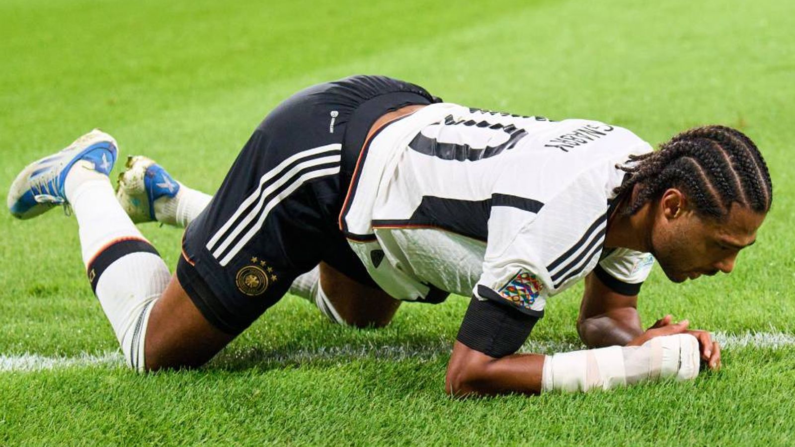 FC Bayern: Was ist mit Serge Gnabry los? | Fußball News | Sky Sport