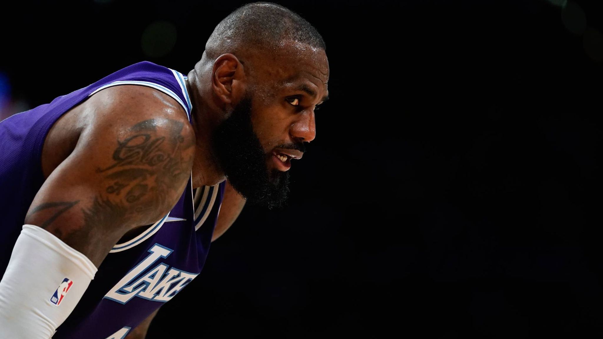 NBA: LeBron James äußert sich zu Rassismus-Vorfall um Robert Sarver ...