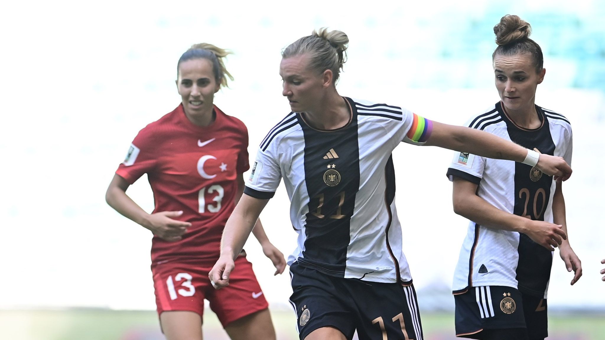 Dfb Frauen Lösen Wm Ticket Mit Sieg In Der Türkei Fußball News Sky