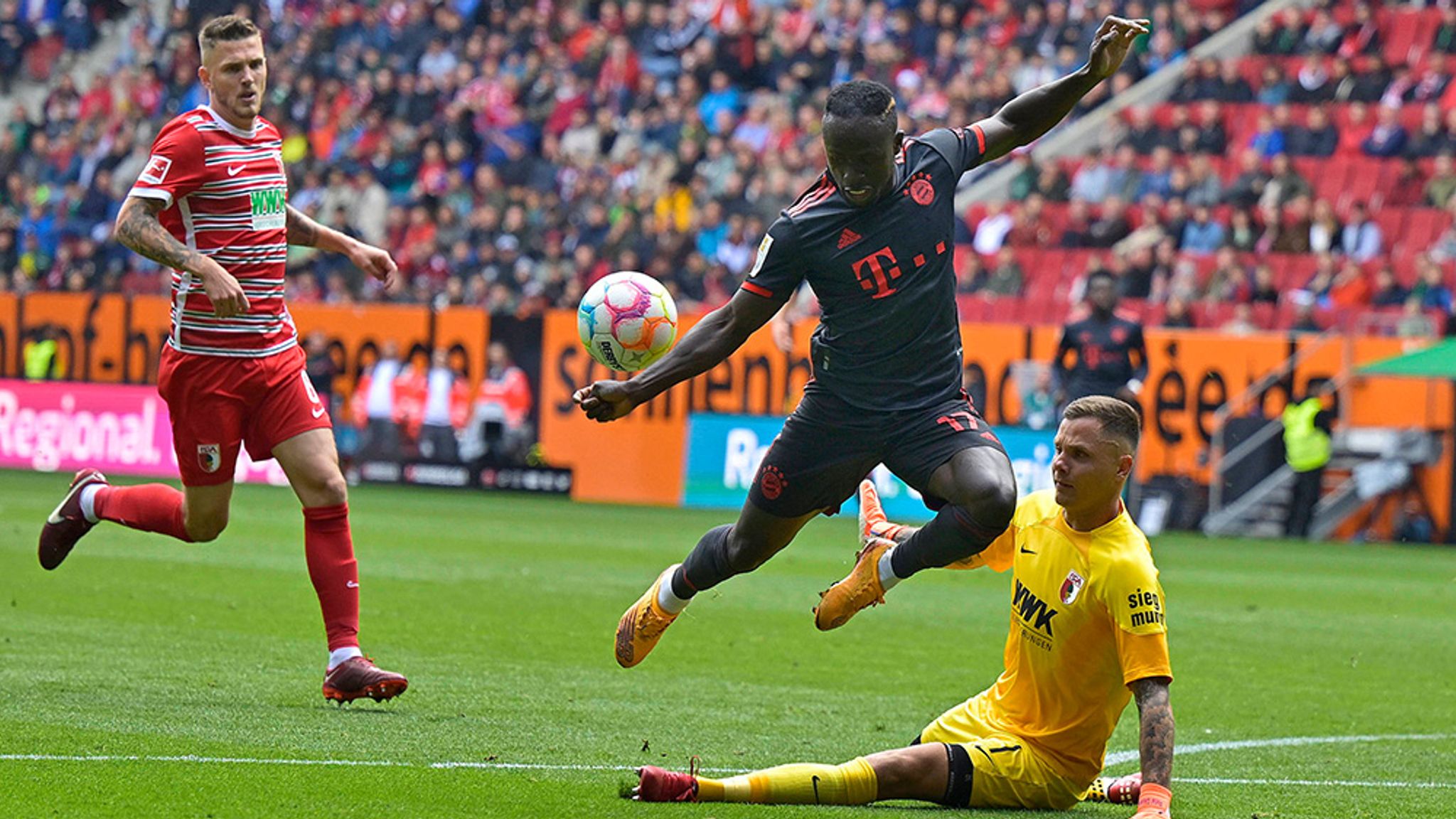 FC Augsburg gegen FC Bayern HEUTE LIVE: DFB-Pokal Übertragung im TV & Stream | Fußball News ...