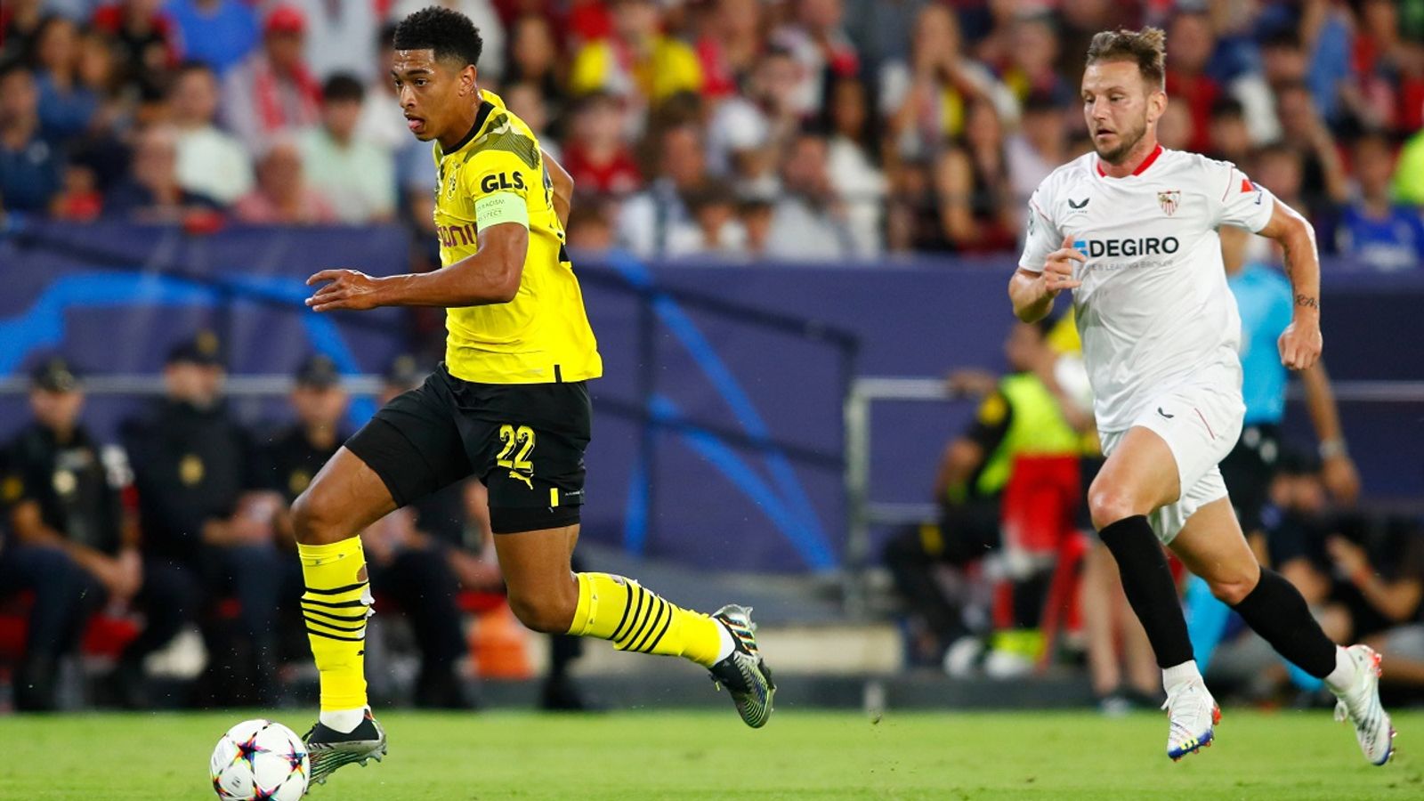 Borussia Dortmund: Bellingham stellt CL-Bestmarke von Haaland ein ...