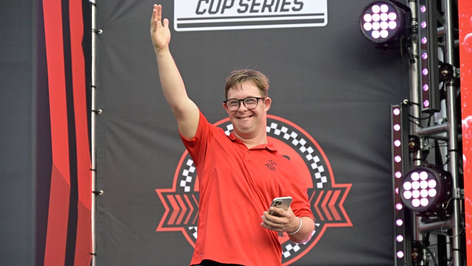 Ironman Hawaii: Nikic erster Mensch mit Down-Syndrom der Rennen schafft ...