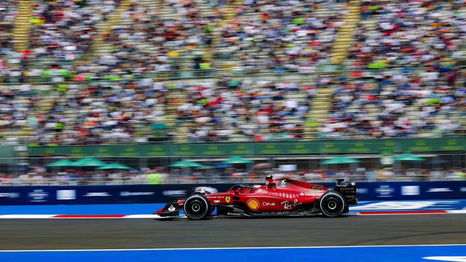 Formel 1: Ferrari und Red Bull vorne - Sainz vor Leclerc schnellster in FP1 | Formel 1 News ...