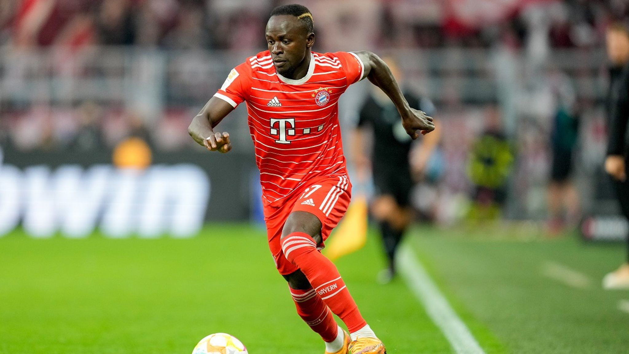 FC Bayern: Mane zurück im Lauftraining | Fußball News | Sky Sport