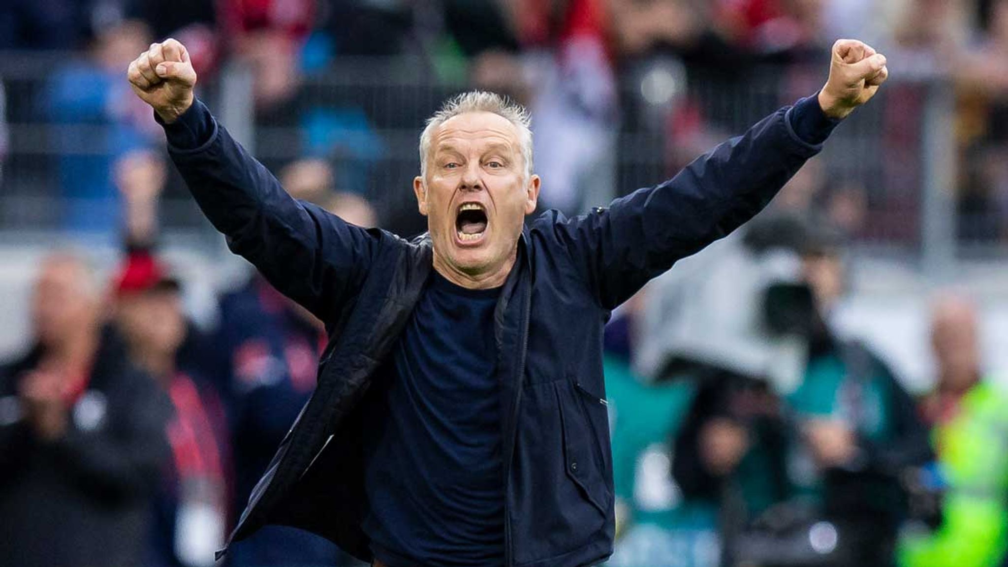 Europa League: Freiburg-Coach Streich in Nantes vor Comeback | Fußball ...
