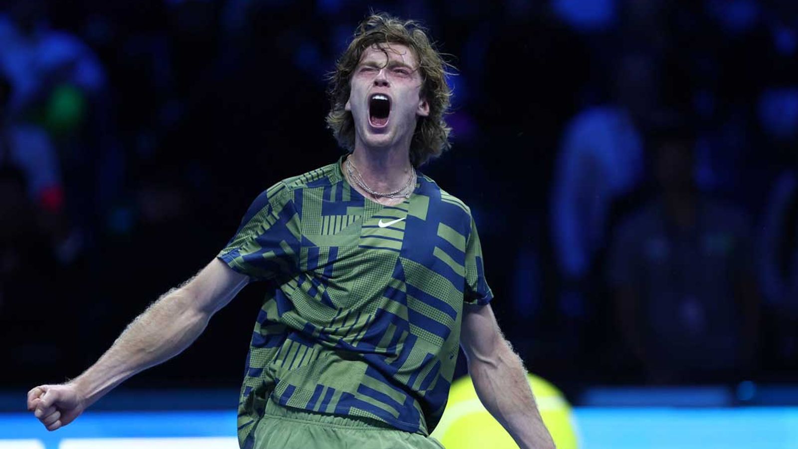 ATP-Finals: Rublev gewinnt russisches Duell gegen Medvedev | Tennis ...