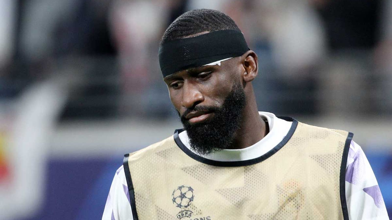 DFB-Team: Antonio Rüdiger spricht über Rassismus in Italien | Fußball ...