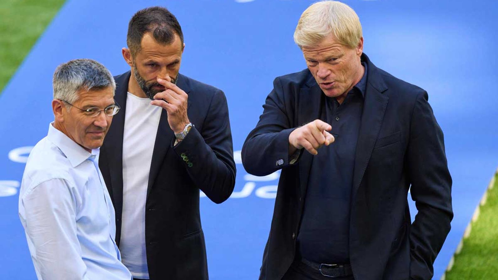 FC Bayern: Kommentar zu Manuel Neuer, Salihamidzic, Hainer & Kahn ...