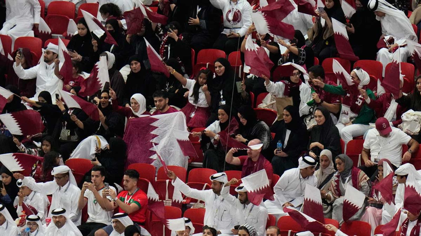 WM 2022: Stimmung, Stadion, Organisation: Die anderen Noten zum WM ...