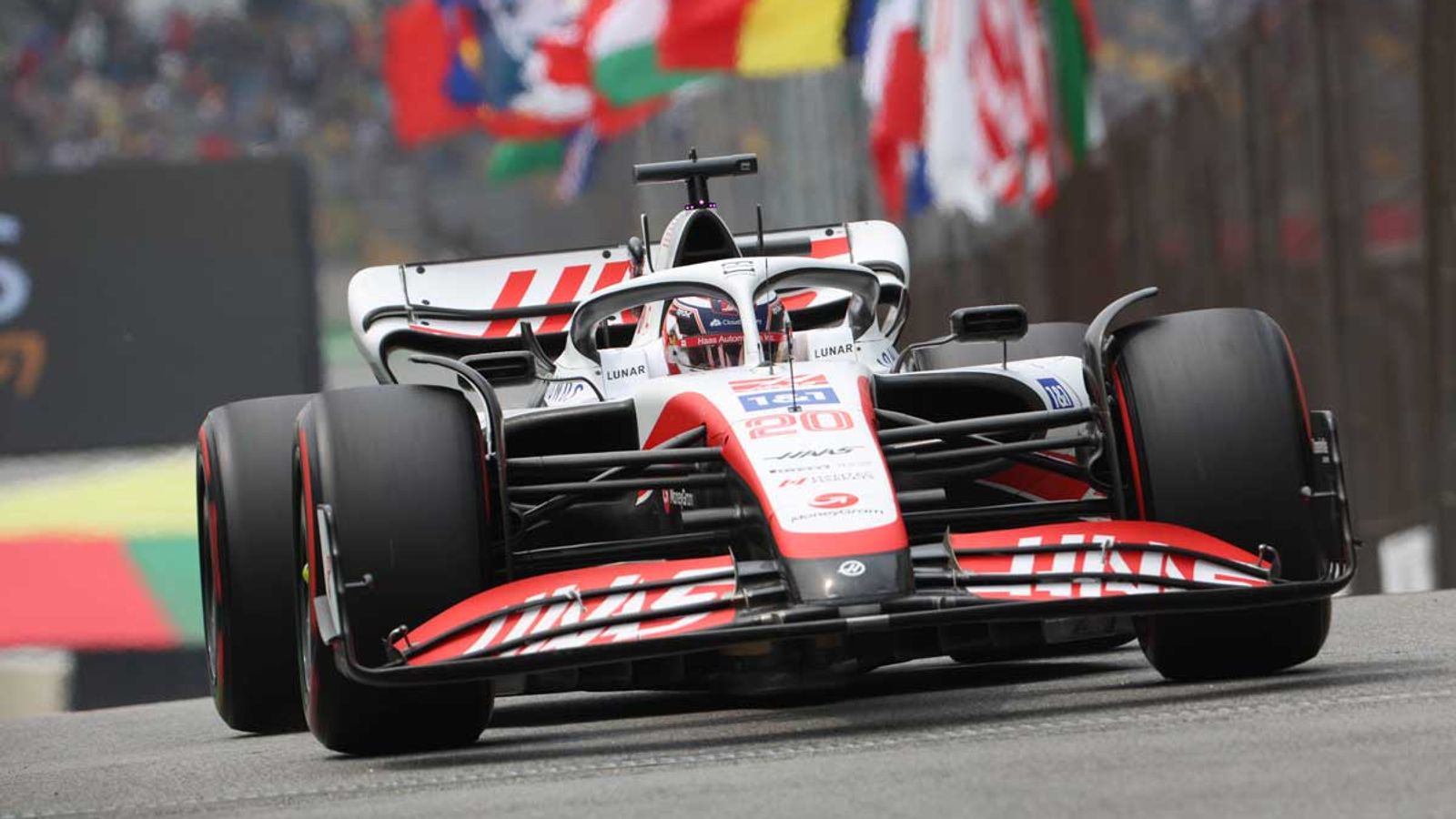 GP von Sao Paulo: Kevin Magnussen holt Pole in Brasilien | Formel 1 ...