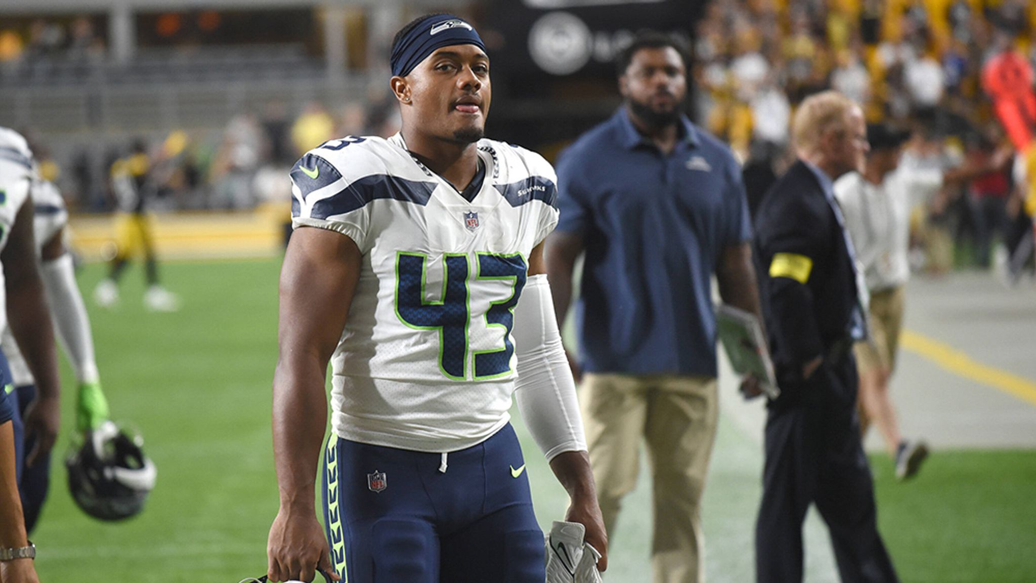 NFL: Aaron Donkor fehlt den Seattle Seahawks gegen die Buccaneers ...