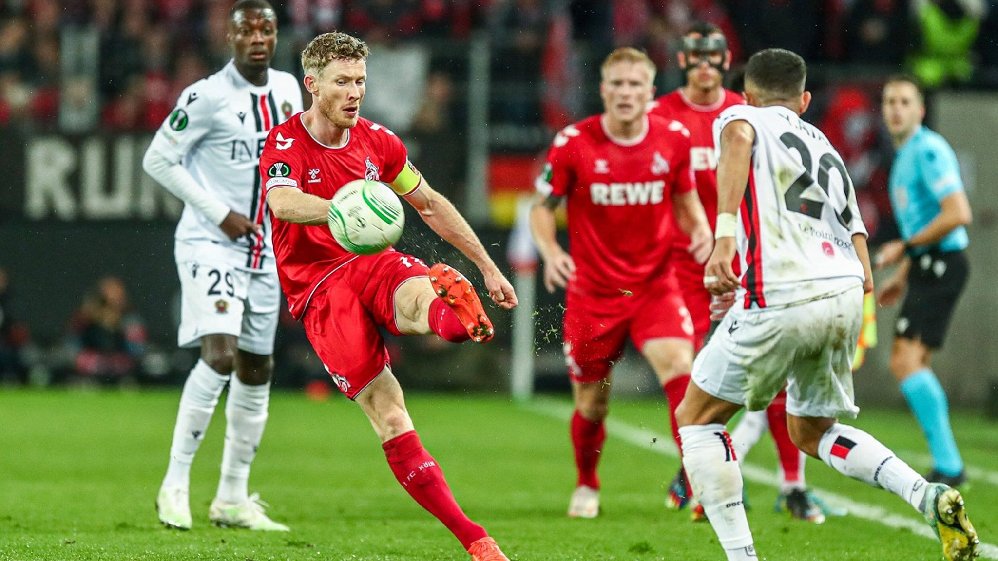 Bundesliga: 1. FC Köln verlängert vorzeitig mit Kainz | Fußball News ...
