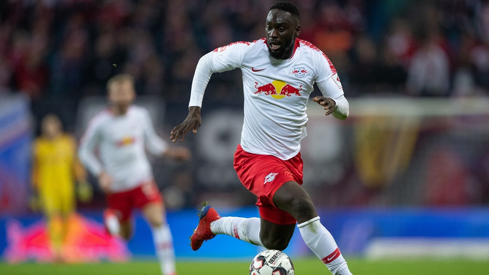 Bundesliga: RB Leipzig beendet Streit mit Leeds United um Augustin ...