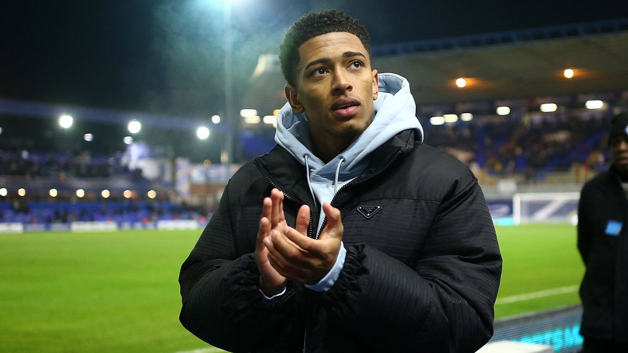 Borussia Dortmund: BVB-Star Bellingham verabschiedet sich in Birmingham ...