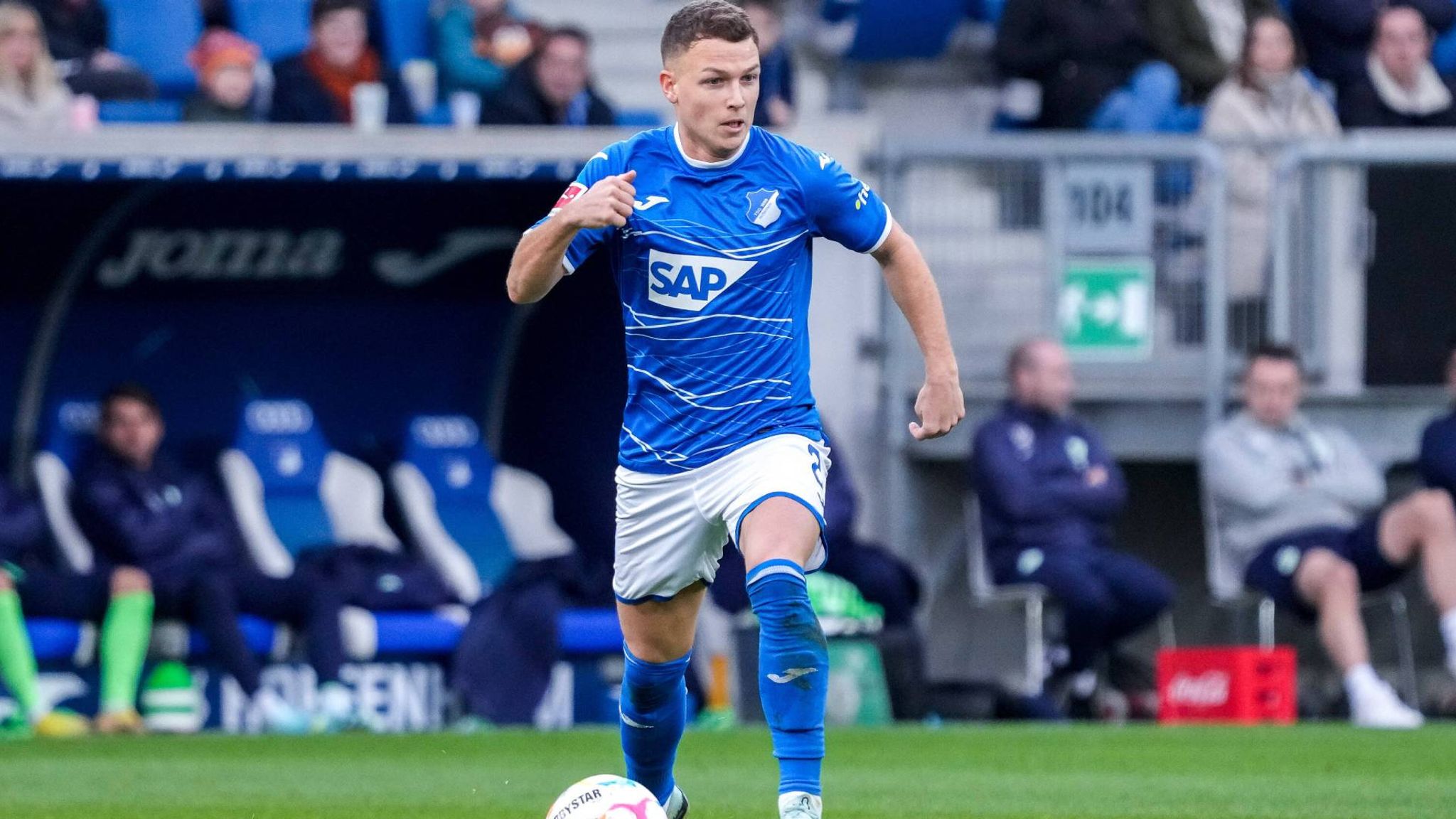 Eintracht Frankfurt: Was passiert mit Glasner, Lindström, Kamada & Co ...