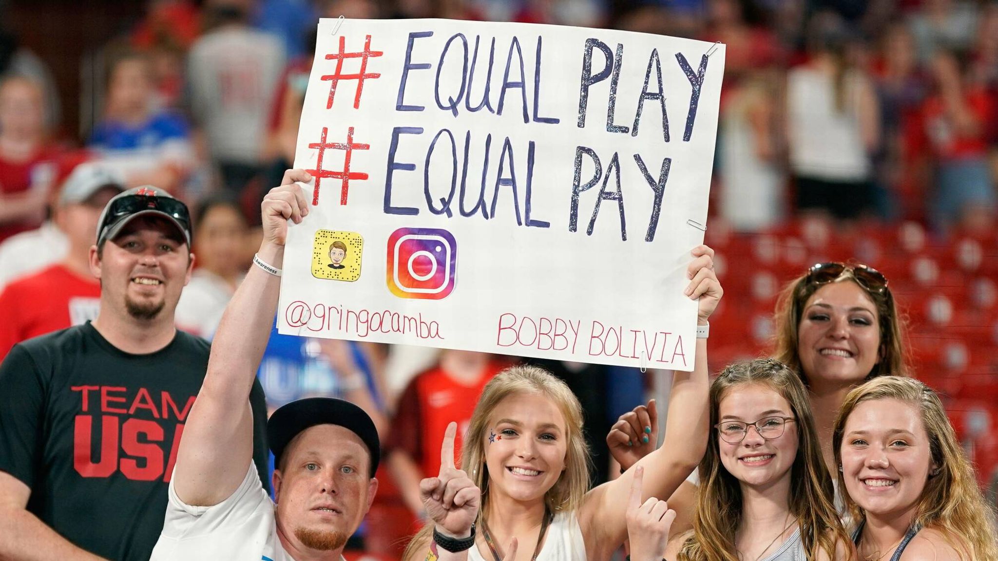 Frauenfußball: Die schottischen Nationalspielerinnen ziehen vor Gericht für Equal Pay | Fußball ...
