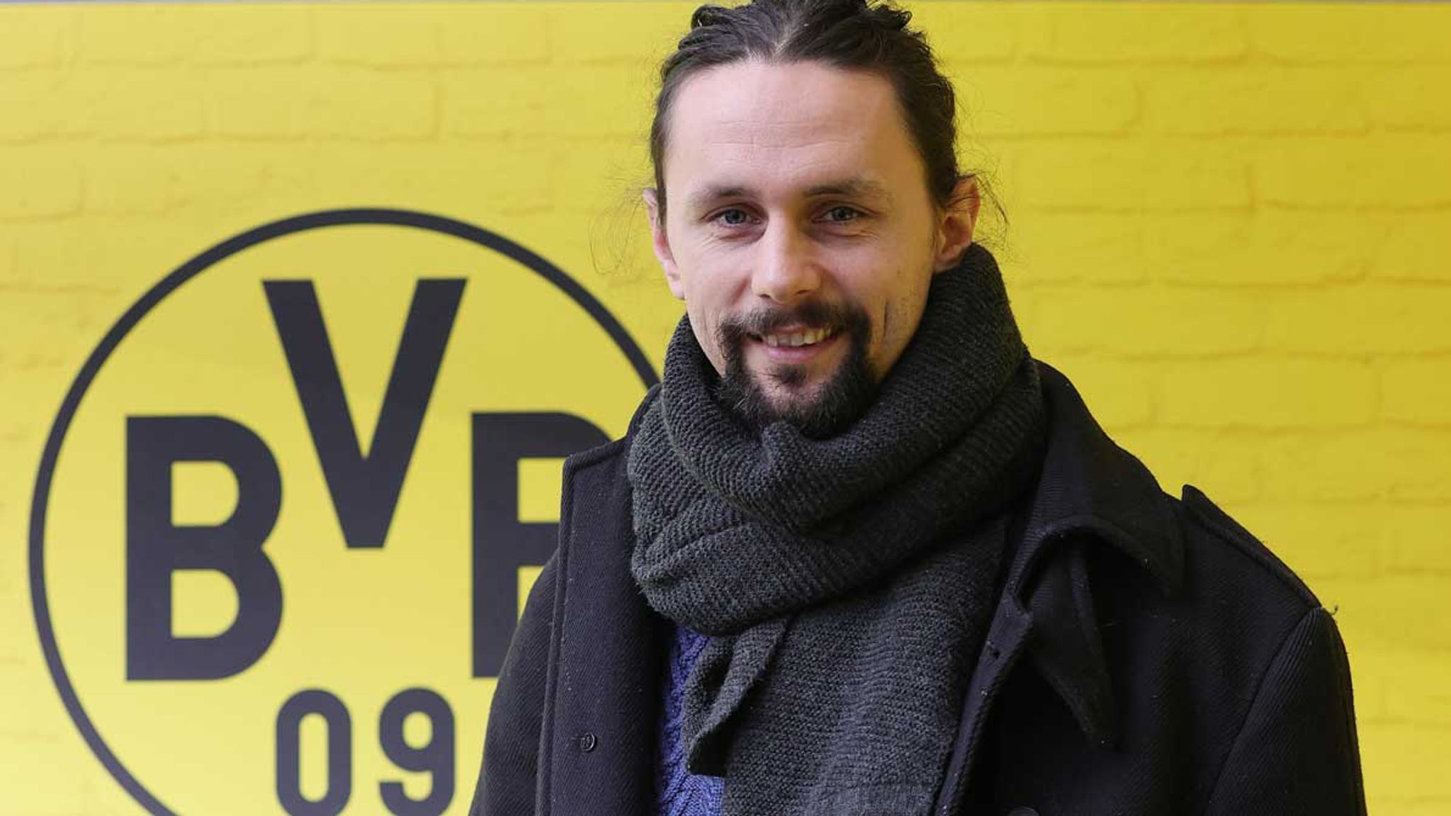 BVB News: VDS ehrt Neven Subotic: Auszeichnung für soziales Engagement ...