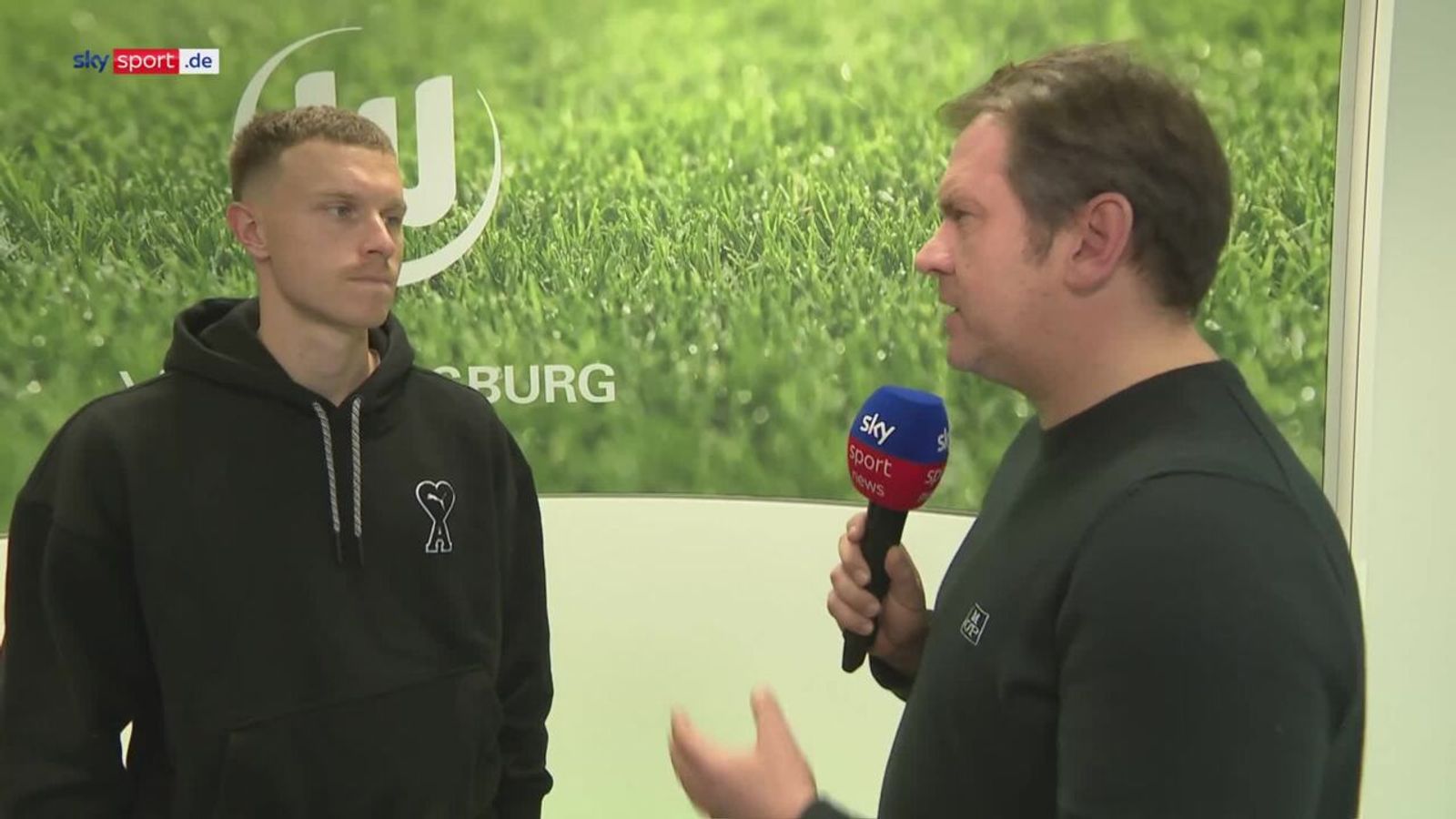 VfL Wolfsburg: Yannick Gerhardt im Interview nach Sieg gegen Freiburg | Fußball News | Sky Sport