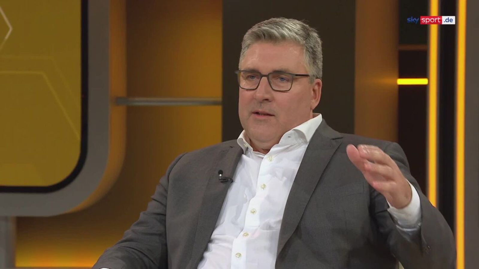 Sky90: Axel Hellmann äußert sich zur Schmerzgrenze bei Randal Kolo ...