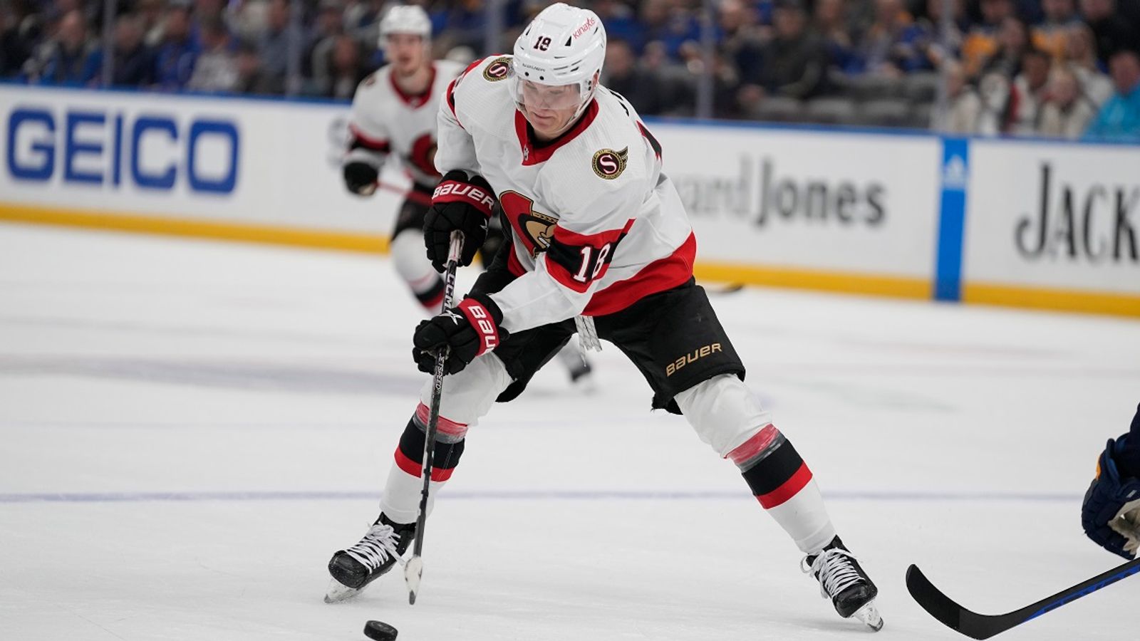 NHL: Stützle liefert ab: Ottawa siegt in Toronto - Sturm & Seider ...