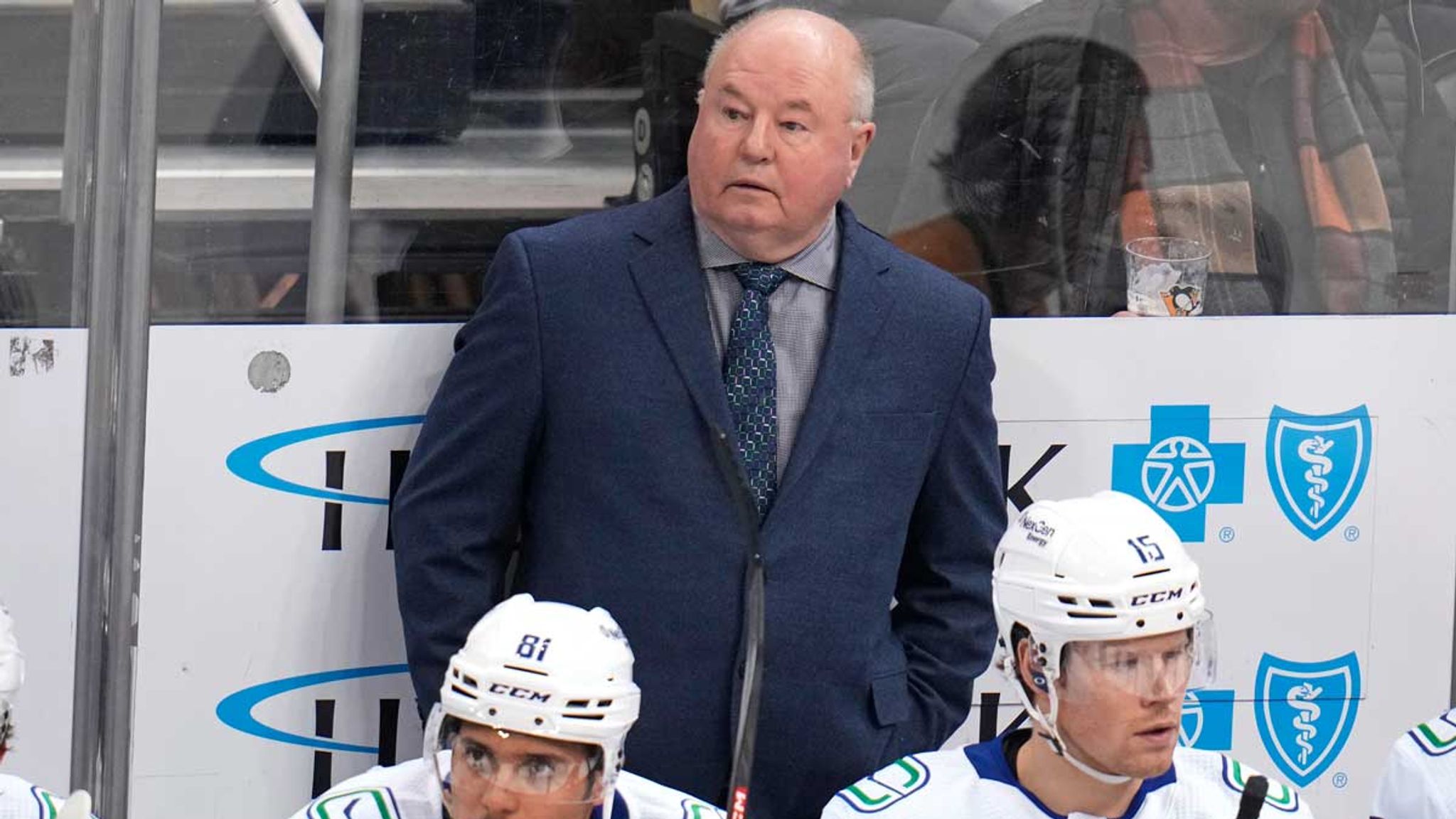 NHL: Vancouver Canucks entlassen Trainer Boudreau - Tocchet übernimmt ...