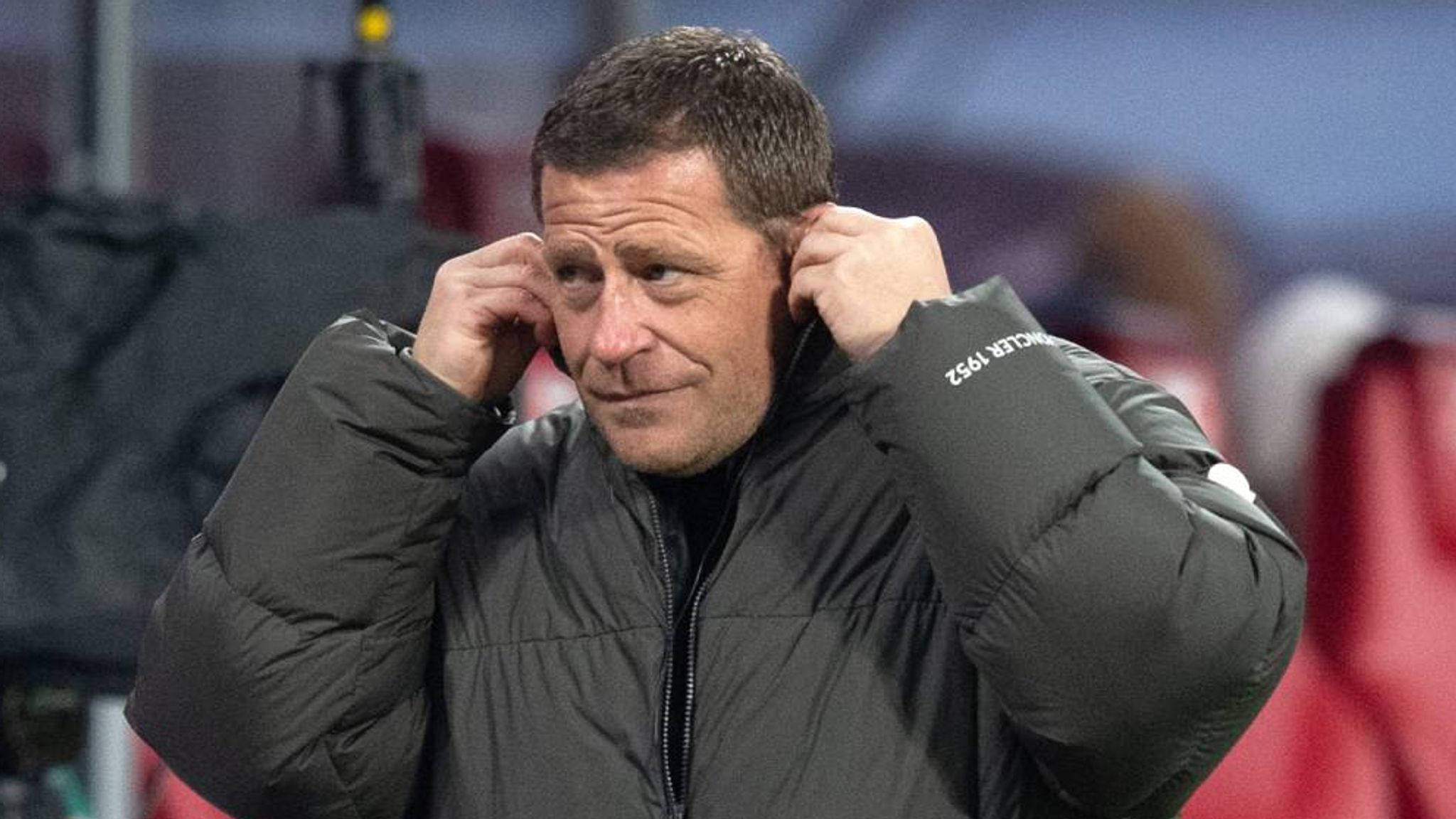 RB Leipzig: Max Eberl über Dani Olmo und Schmähgesänge | Fußball News ...