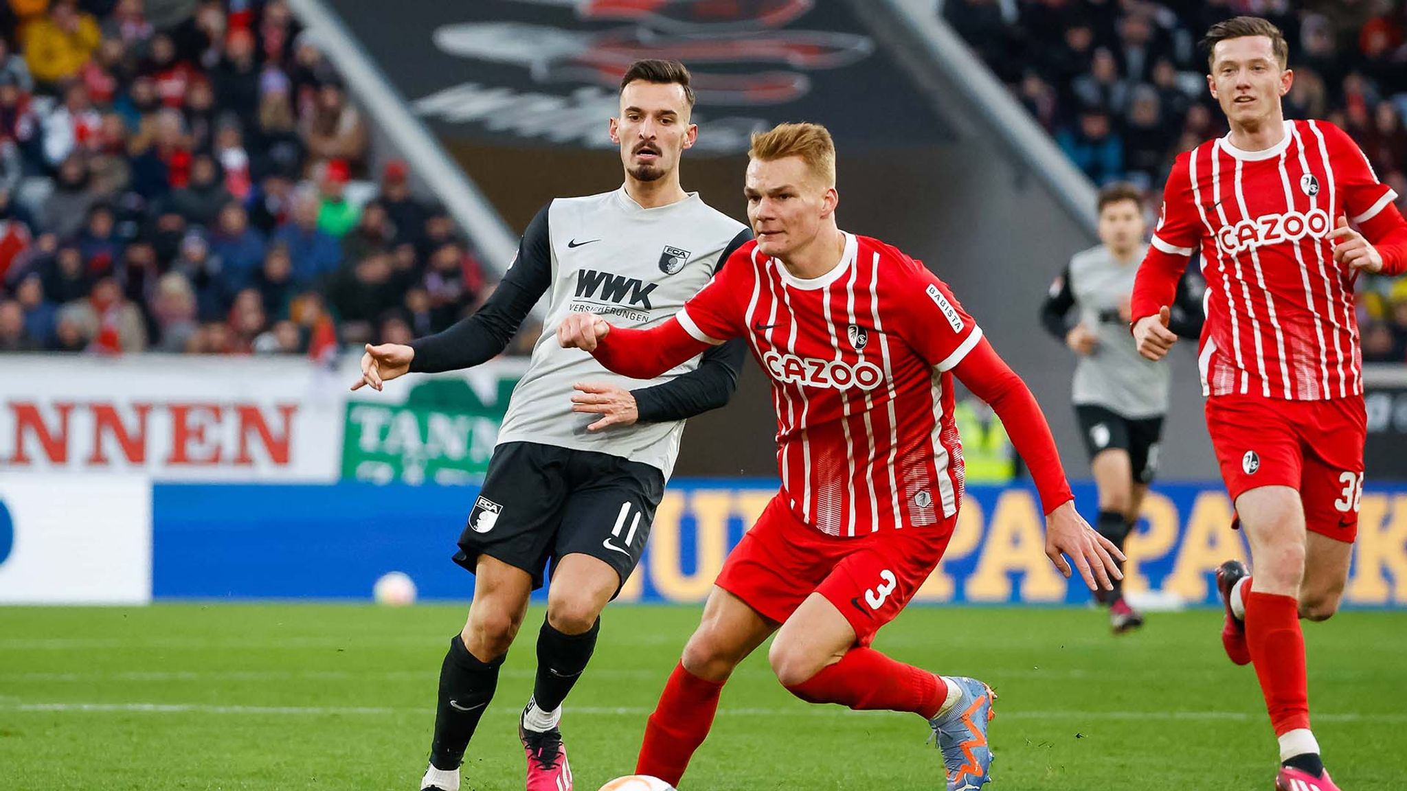 SC Freiburg: Philipp Lienhart verlängert beim Sport-Club | Transfer Centre News | Sky Sport