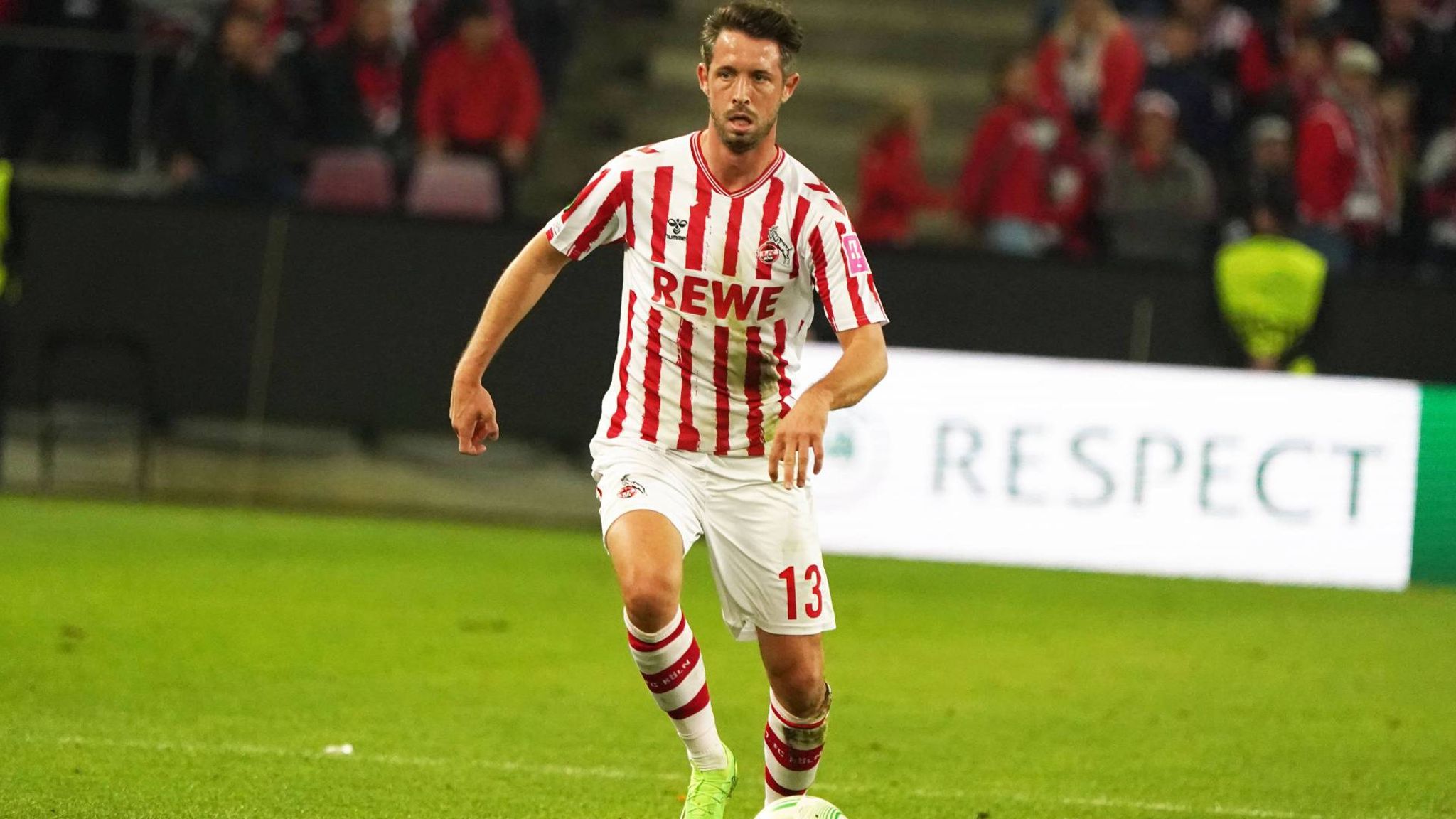 1. FC Köln: Köln bindet Leistungsträger Mark Uth bis 2025 | Fußball News | Sky Sport