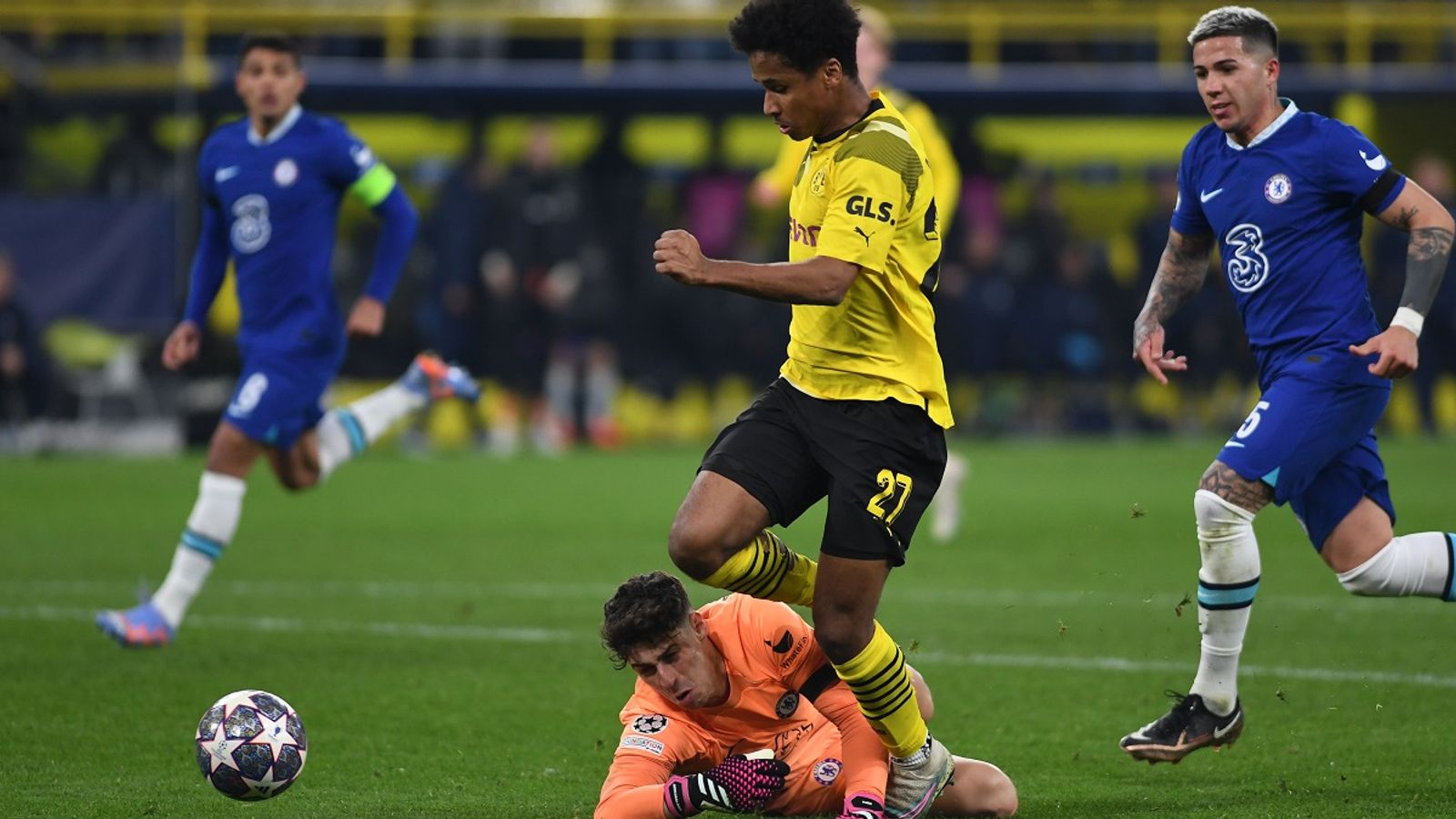 Borussia Dortmund: Adeyemi der gefeierte Matchwinner gegen Chelsea ...
