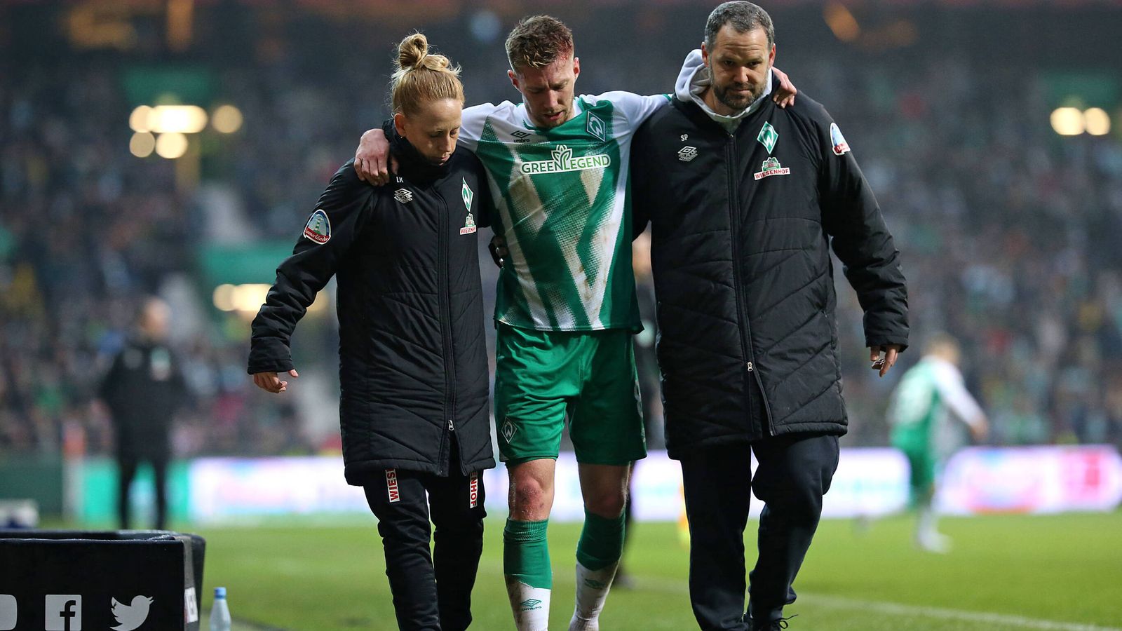 SV Werder Bremen: Diagnose bei Mitchell Weiser veröffentlicht | Fußball ...
