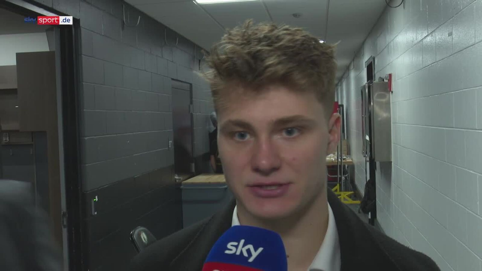 NHL: Tim Stützle exklusiv über Niederlage gegen Bruins, Playoff-Chancen ...