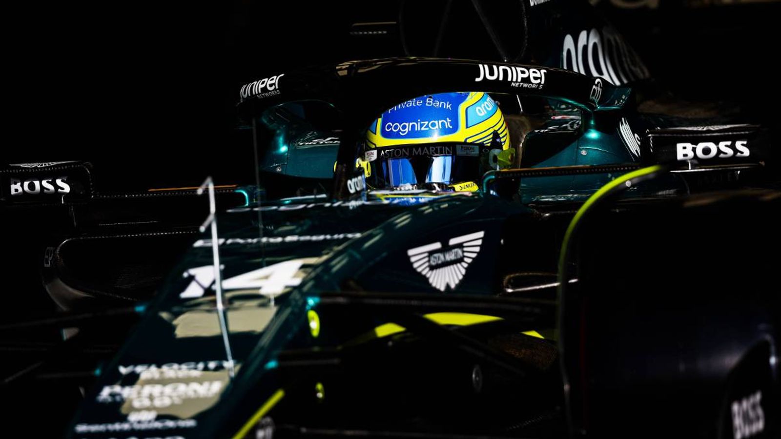 Formel 1: Alonso überzeugt im Training - Überraschungs-Coup in Bahrain ...