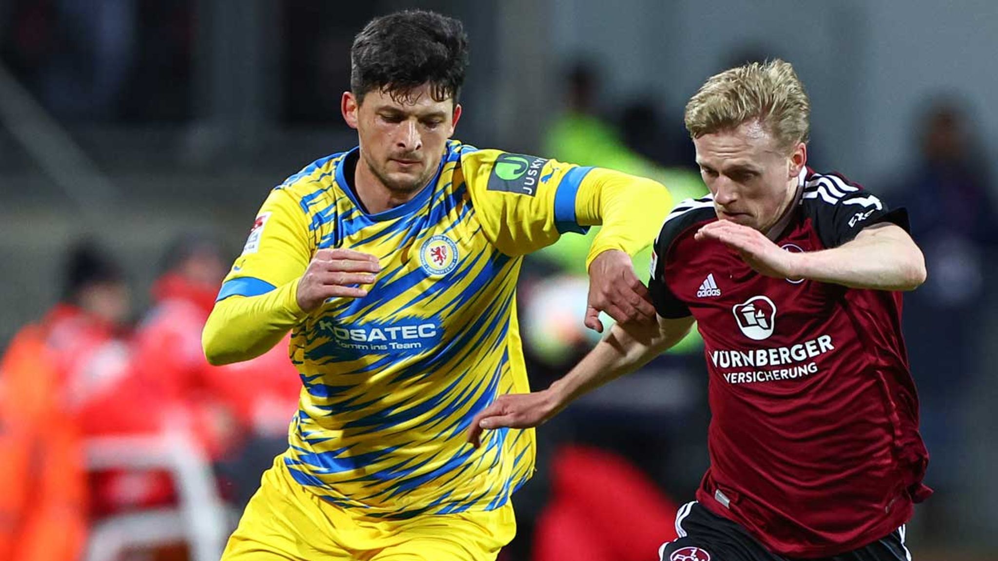 Eintracht Braunschweig verlängert Vertrag mit Jannis Nikolaou | Fußball News | Sky Sport