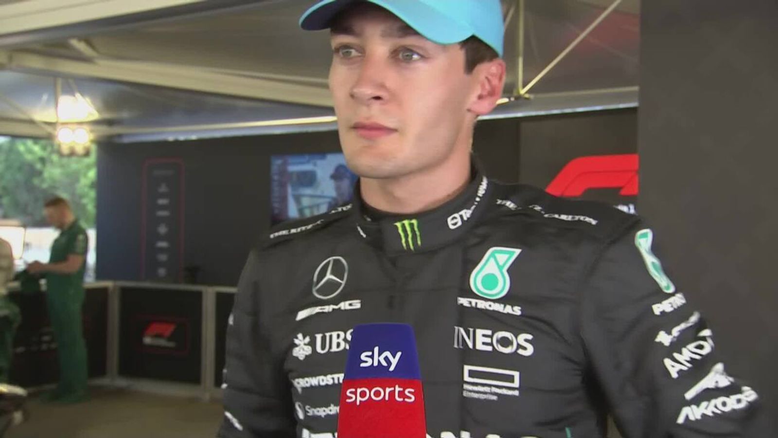 Formel 1: Russell erklärt Berührung mit Verstappen | Formel 1 News ...