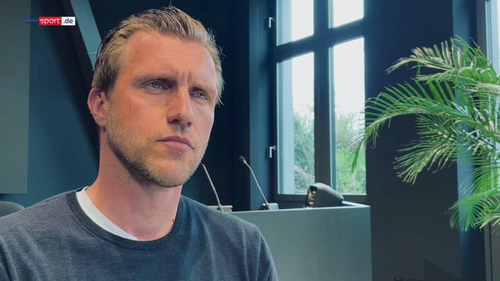 Bundesliga: Krösche nimmt Frankfurter Mannschaft in die Pflicht ...