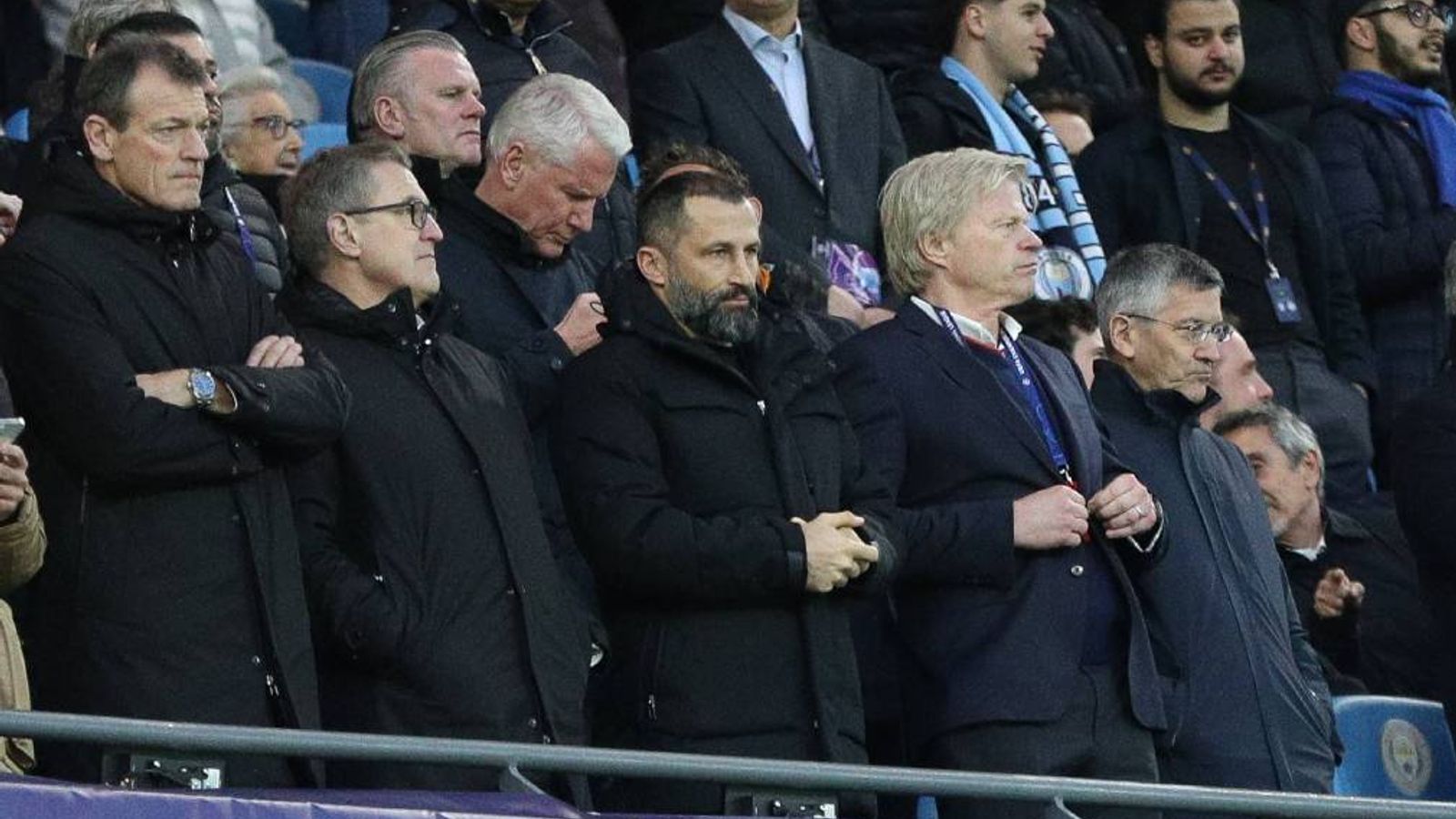 FC Bayern: Oliver Kahn nach der 0:3-Niederlage gegen Manchester City ...