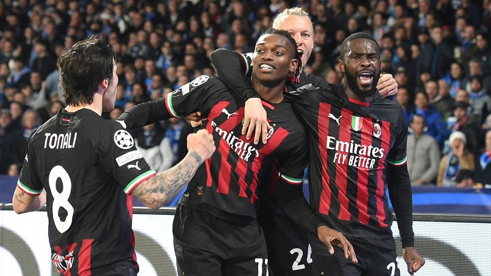 AC Mailand gegen Inter Mailand HEUTE LIVE: Champions League Halbfinale im TV & Stream | Fußball ...