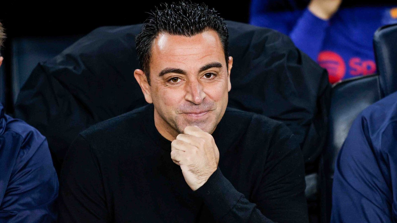 Transfer News: FC Barcelona verlängert mit Trainer Xavi Hernandez ...