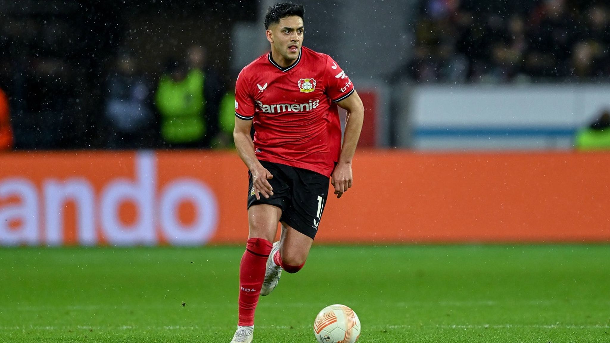 Bundesliga: Nadiem Amiri vor Vertragsverlängerung bei Bayer Leverkusen ...