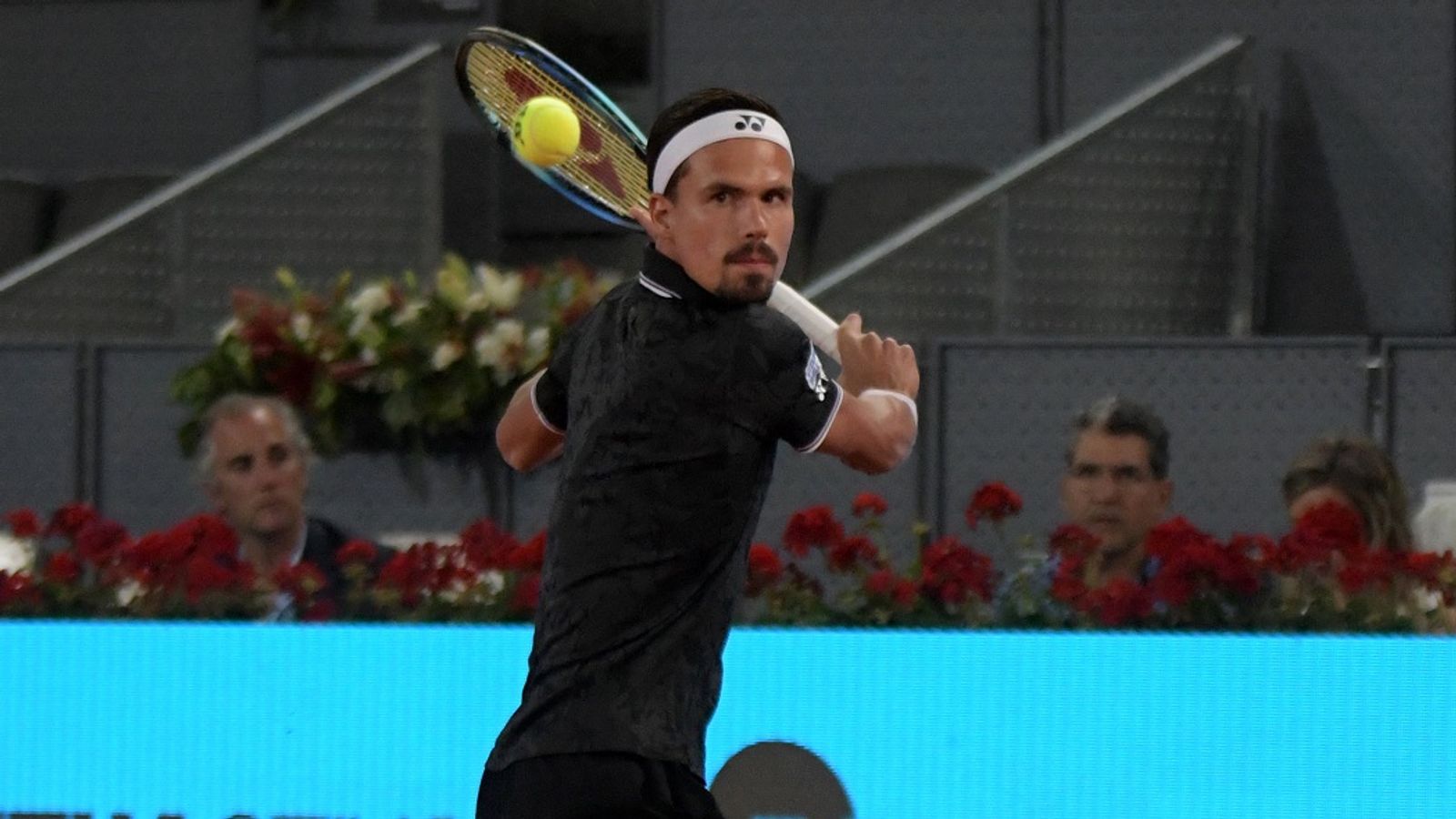 Tennis: Daniel Altmaier scheitert im Viertelfinale beim ATP-Masters in ...