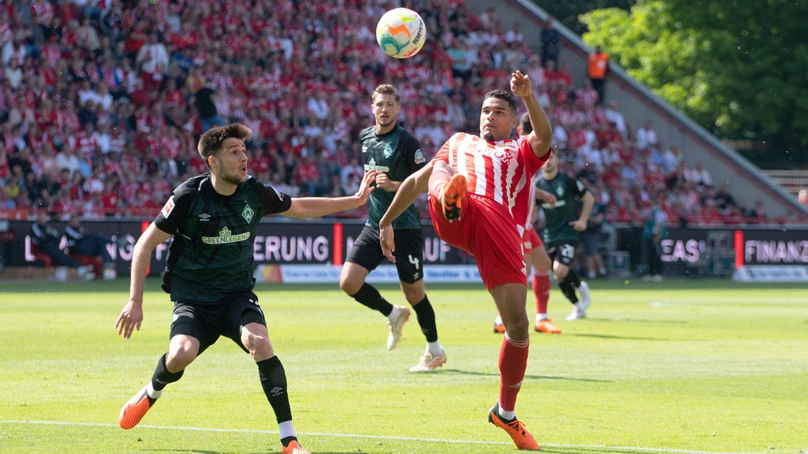 Die Kicker Elf des Tages bei skysport.de || Das sind die besten Spieler ...