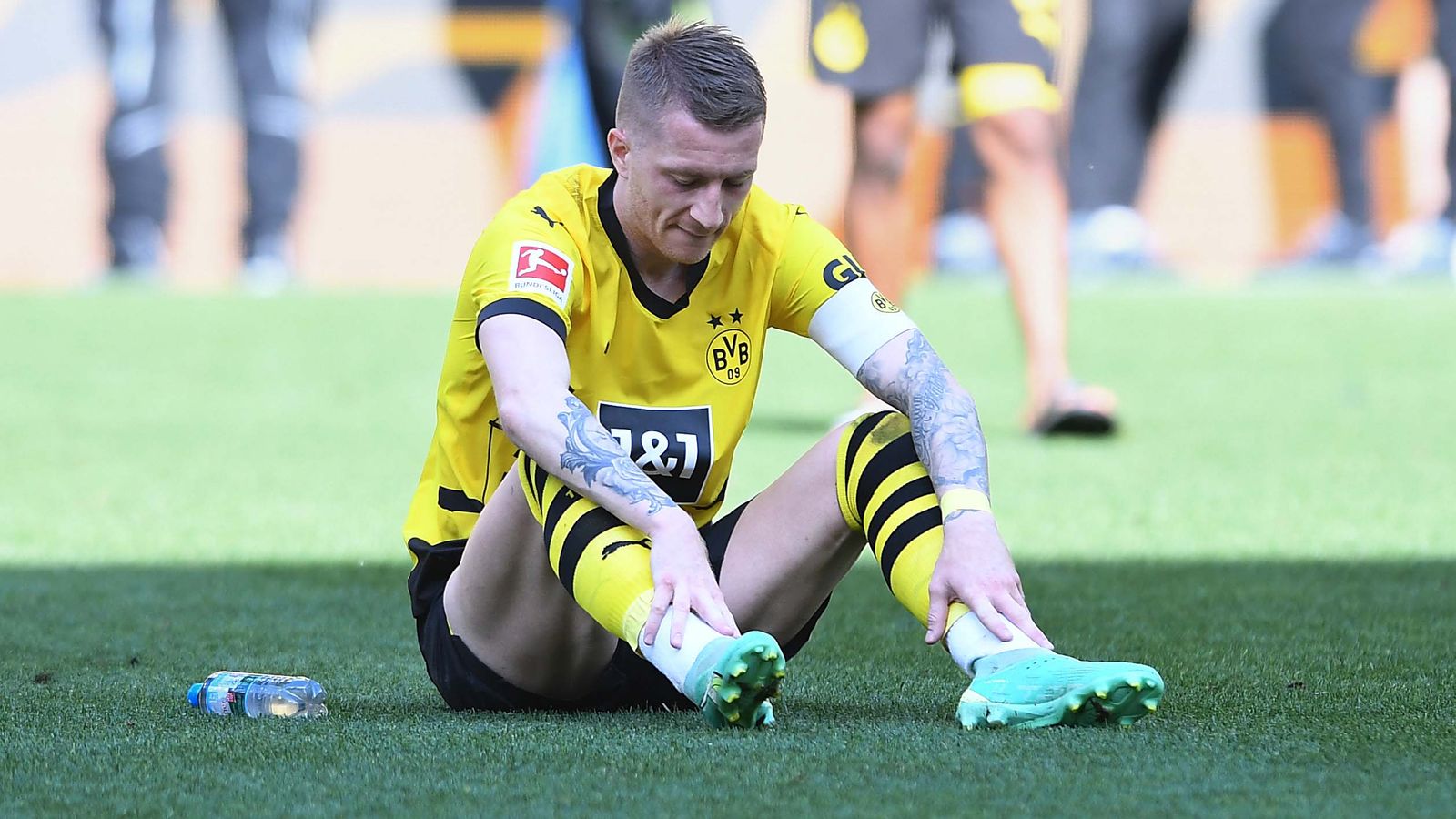 Borussia Dortmund: BVB-Kapitän Reus mit emotionaler Botschaft | Fußball ...