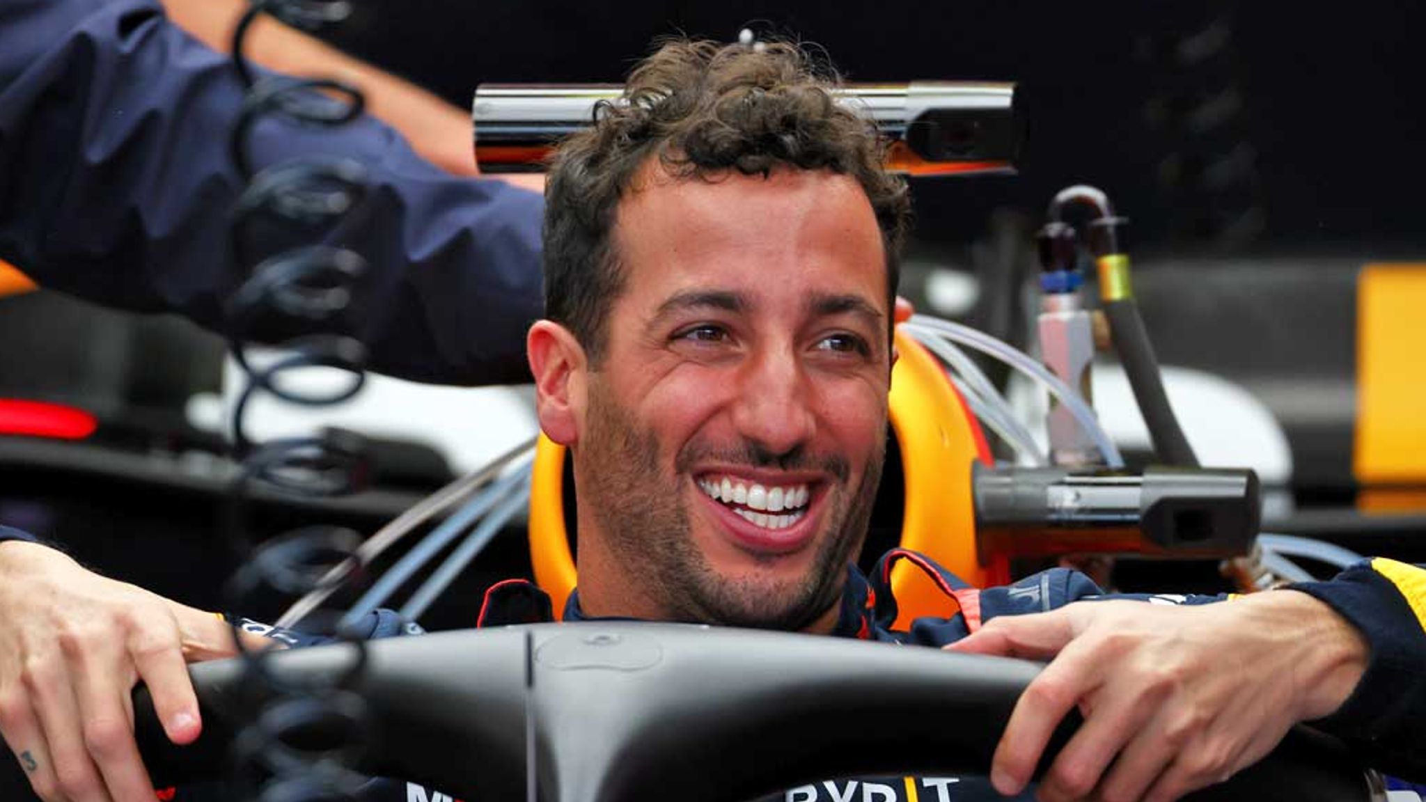 Formel 1: Daniel Ricciardo gibt Comeback im Cockpit | Formel 1 News | Sky Sport